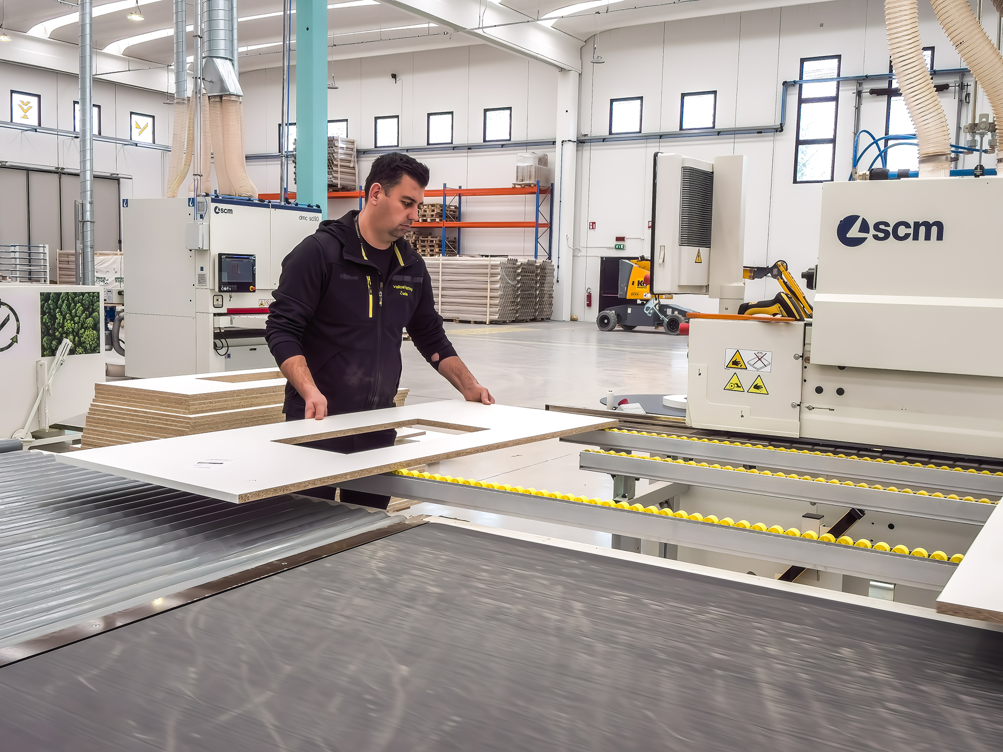 About us - Yellow Factory