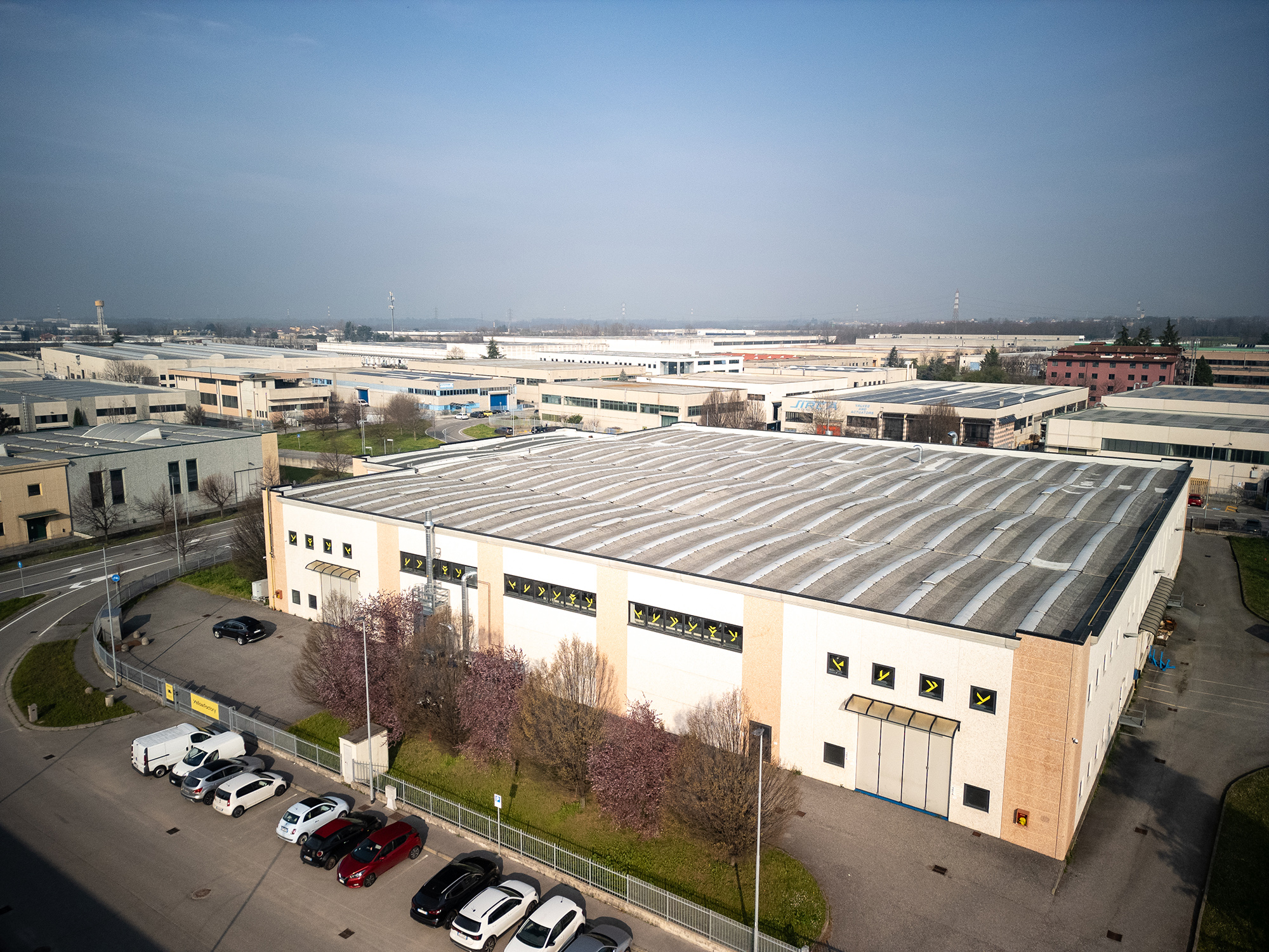 Yellow Factory Home - Yellow Factory